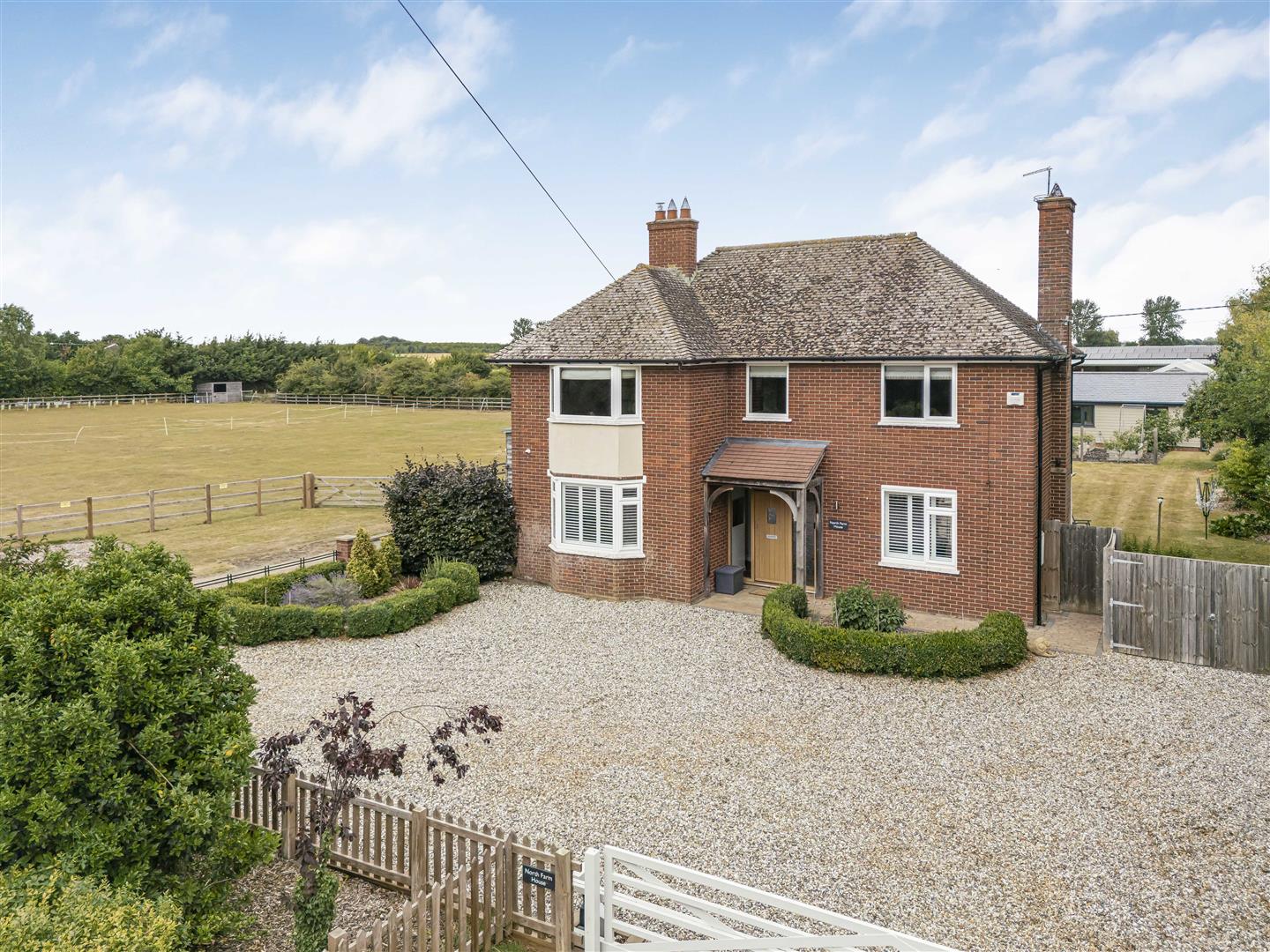7 Bedroom for sale in Fowlmere - Cheffins Cambridge Sales - Ref 34073584